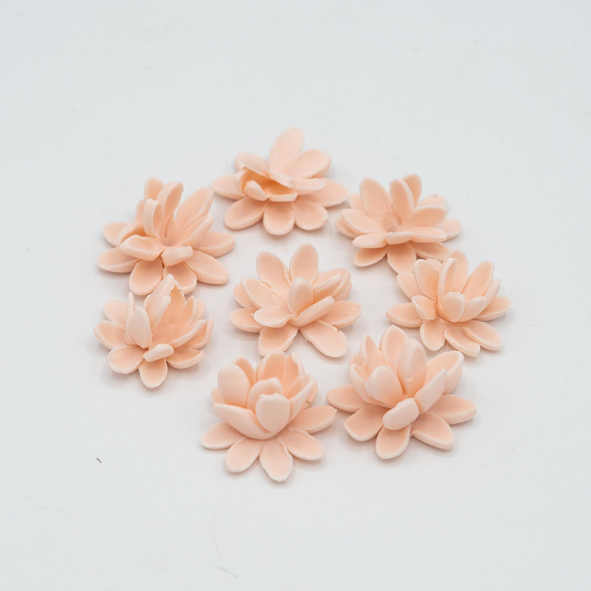 Pack de 8 flores de color rosa de porcelana fría – Crea con Porcelana Fría